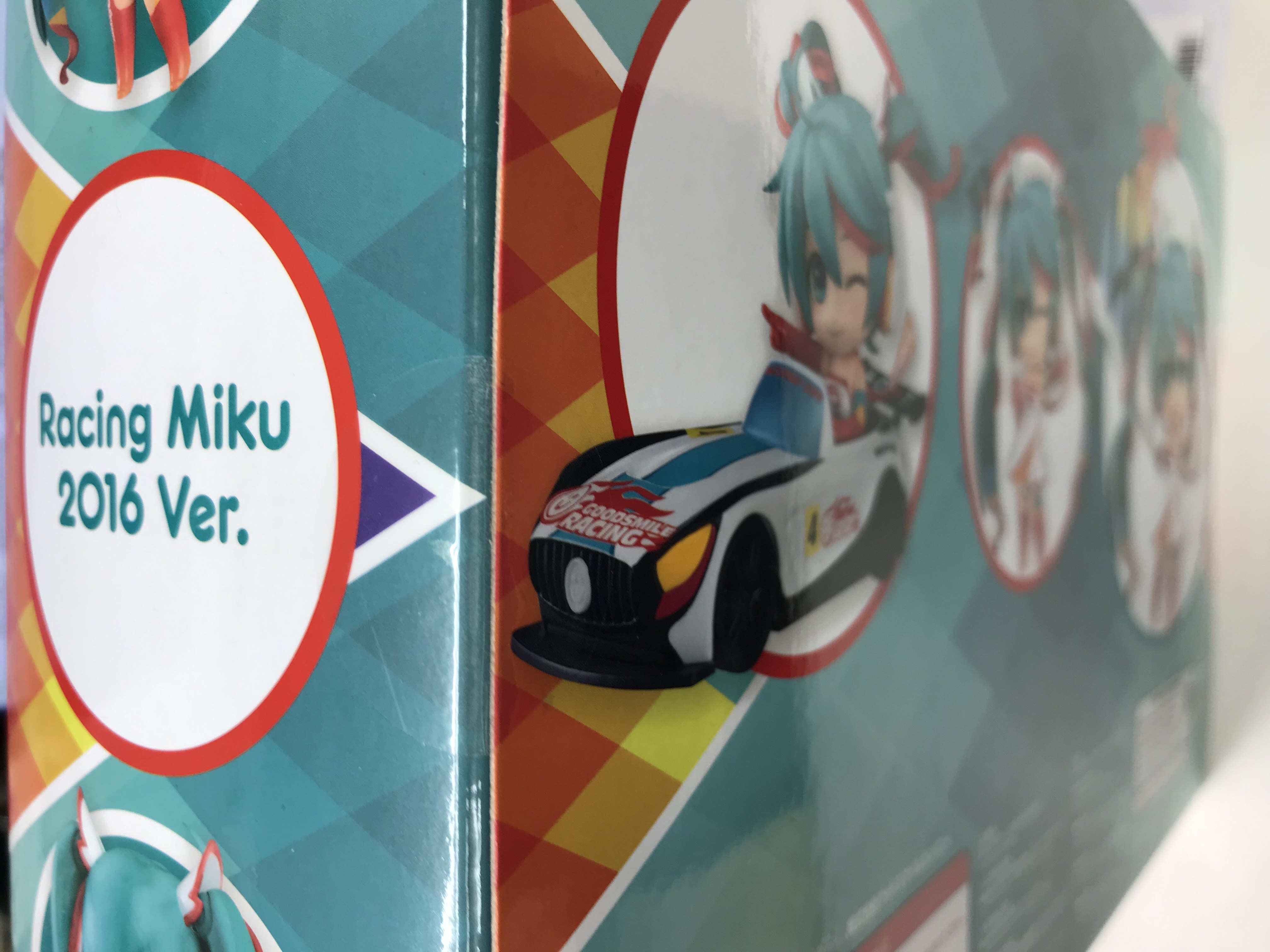 ねんどろいど 636 VOCALOID レーシングミク 2016 Ver. 【フィギュア】[グッドスマイルカンパニー|GOODSMILE ...