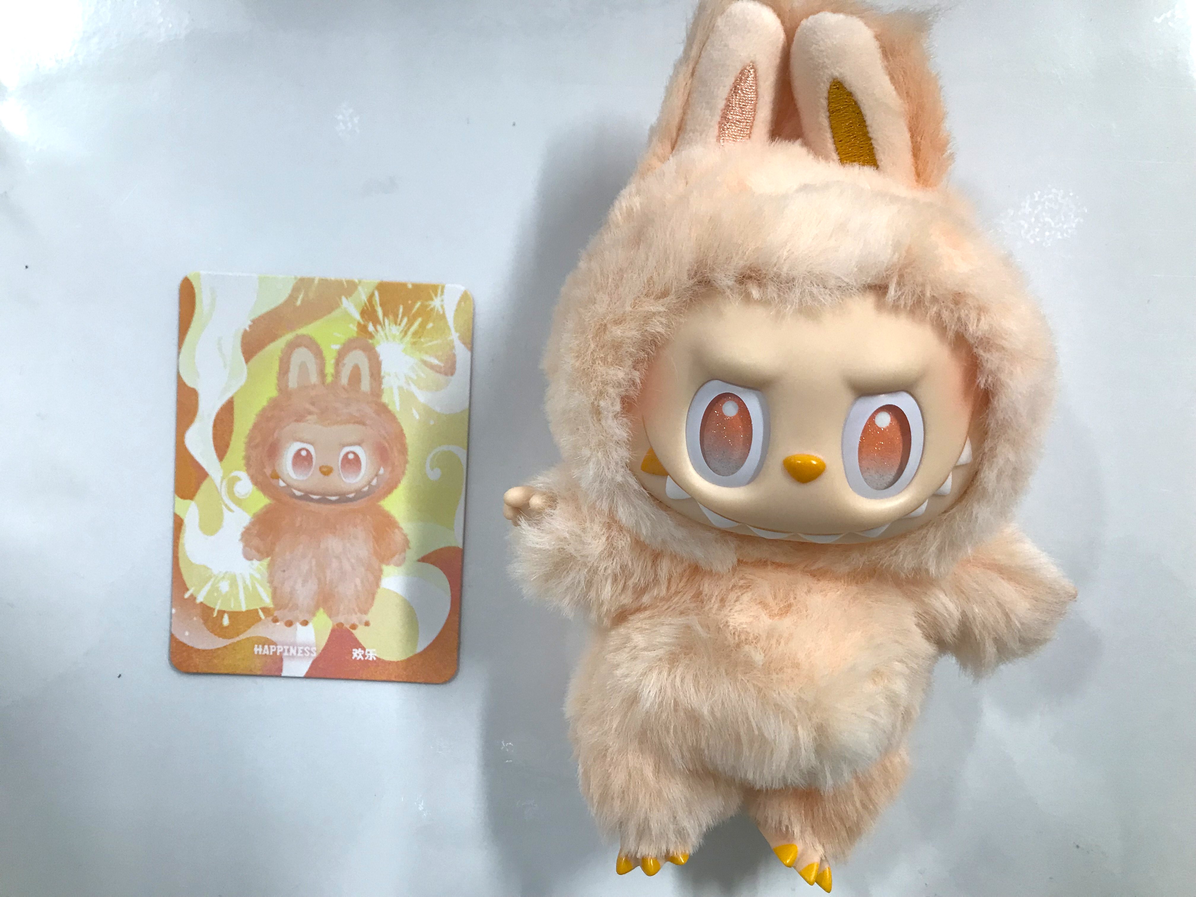 POPMART THE MONSTERS Big into Energy シリーズ ぬいぐるみペンダント LABUBU HAPPINESS ...